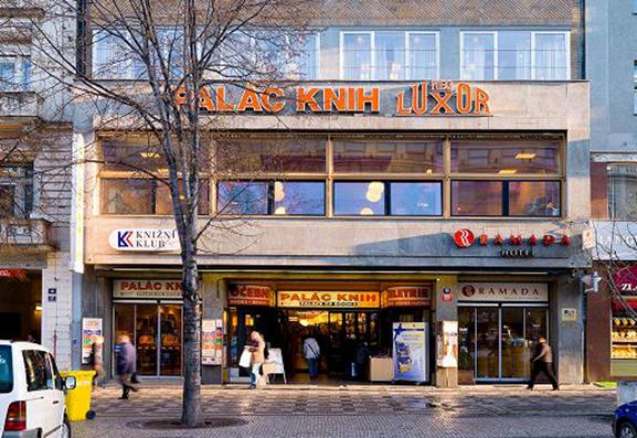 Palác knih Luxor - Václavské nám., Praha | Nakladatelství STARÝ MOST